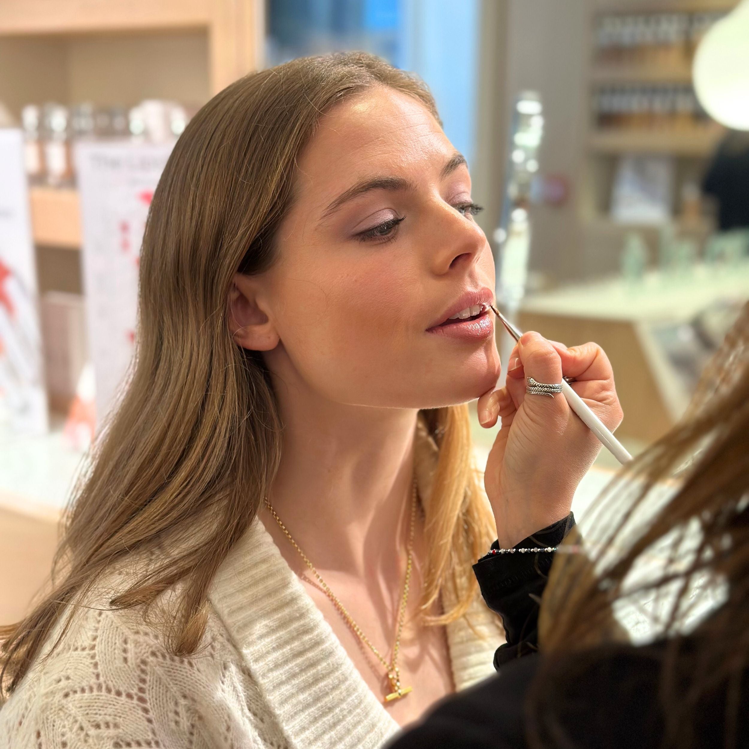 Bespoke Lipstick Blending – Cosmetics à la Carte